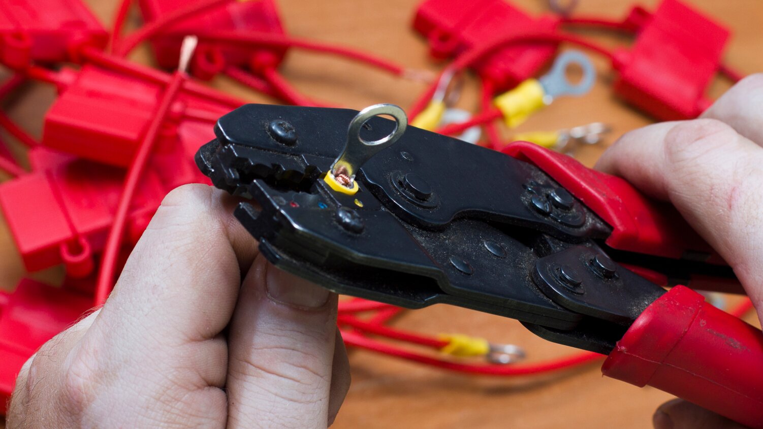 Types of Crimps: A Quick Guide for Trade Pros