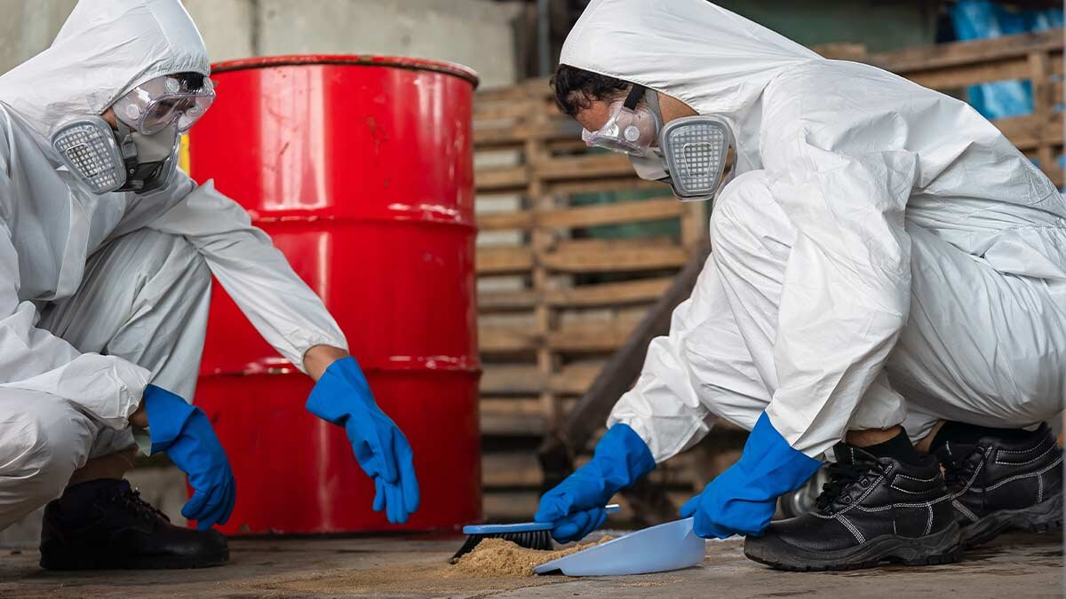 OSHA Spill Kit Requirements and Hazmat Training Guide for Small Businesses