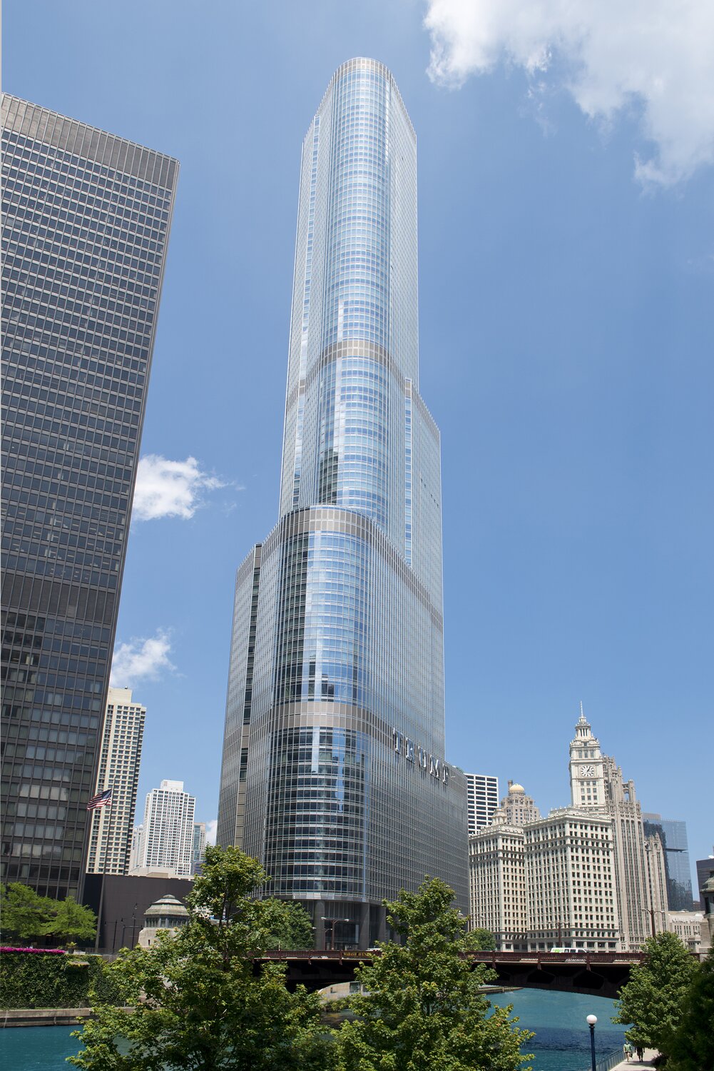 Trump Tower | Chicago Architecture Center