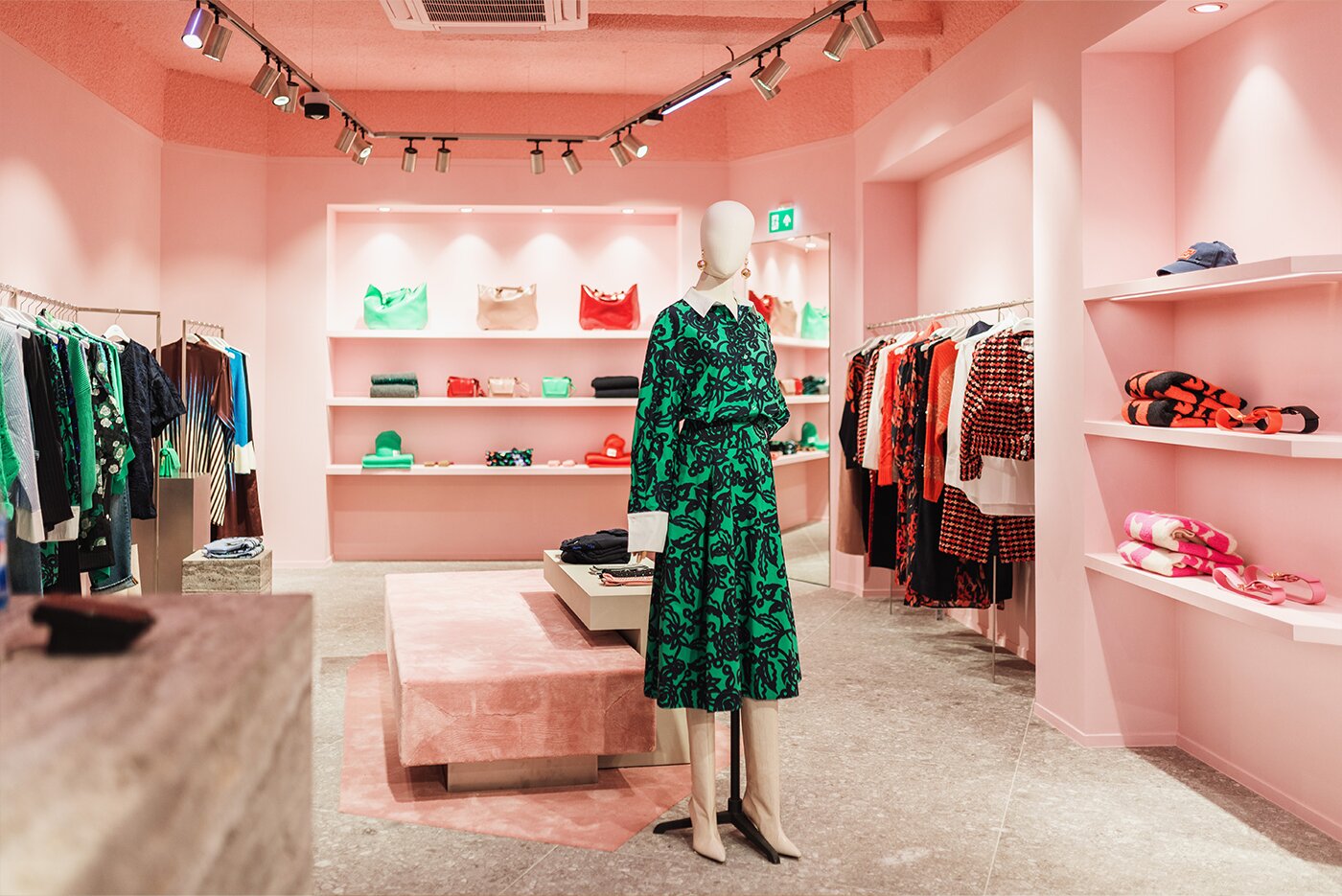 Stores | Stadsweide 590 - Unit A0.23, Roermond, Essentiel Antwerp