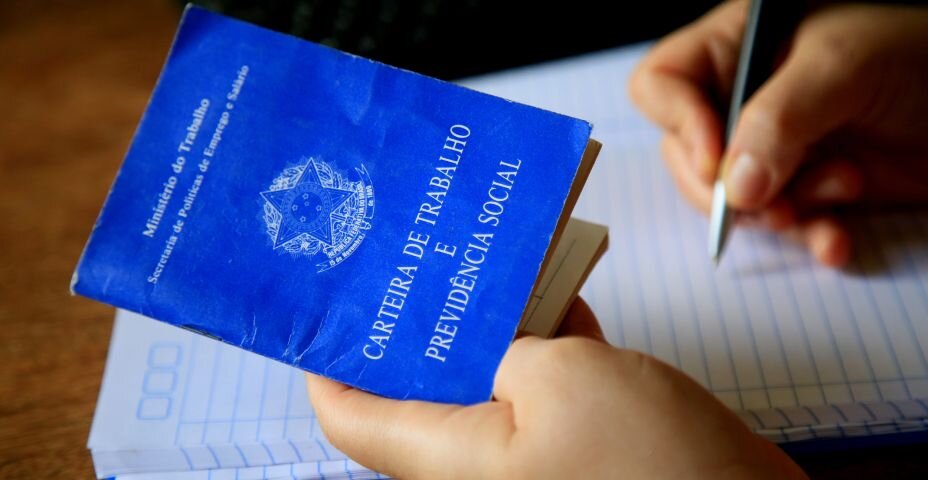 Diferença entre NIS, PIS, NIT e PASEP | Educação Financeira