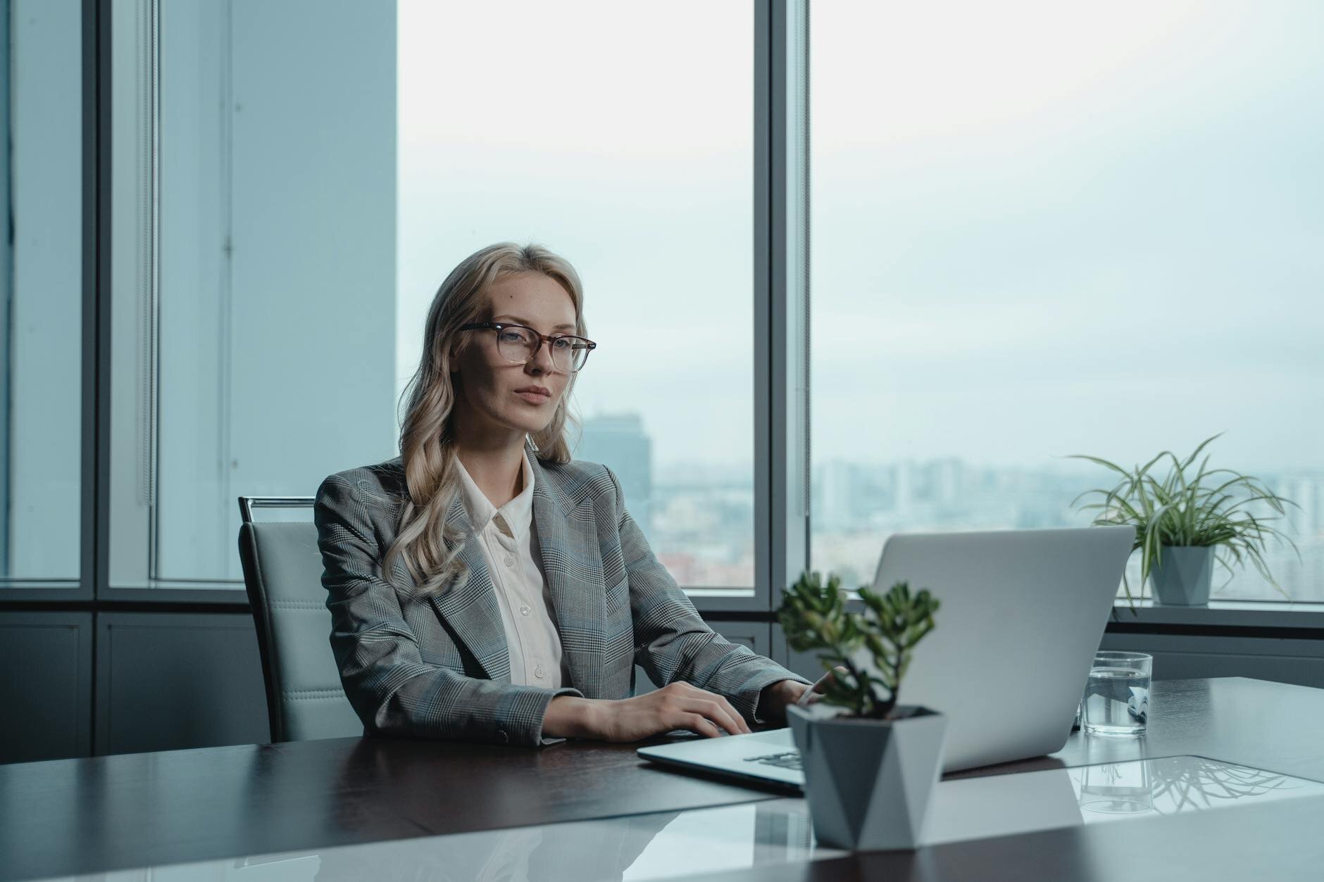 9 Key Differences Between EIS And SEIS (Straight Talk)