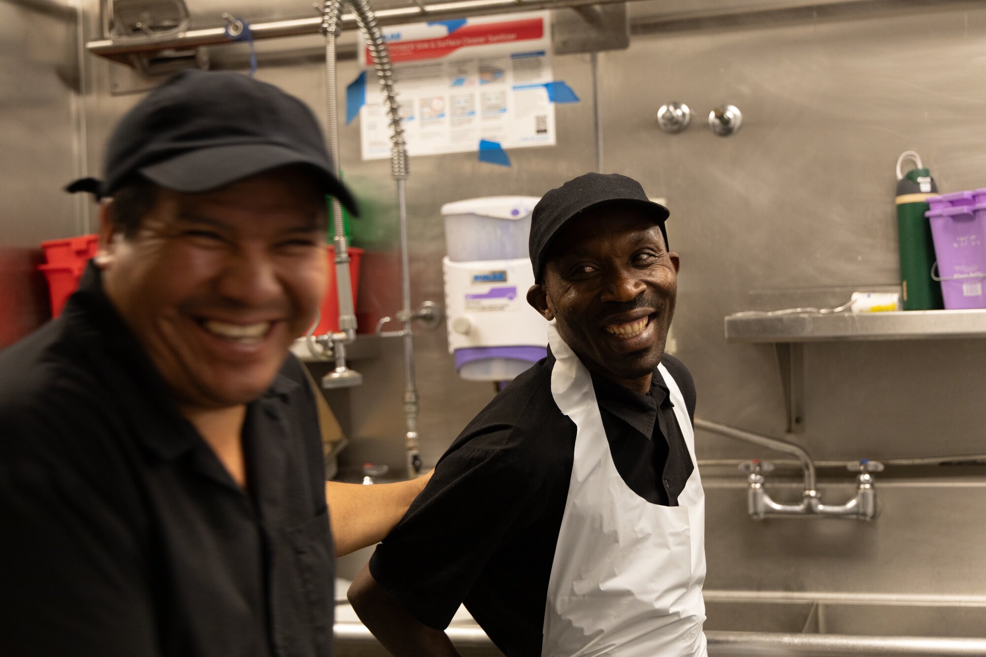 Amid refugee cuts, newcomers find big opportunity at DU dining hall ...