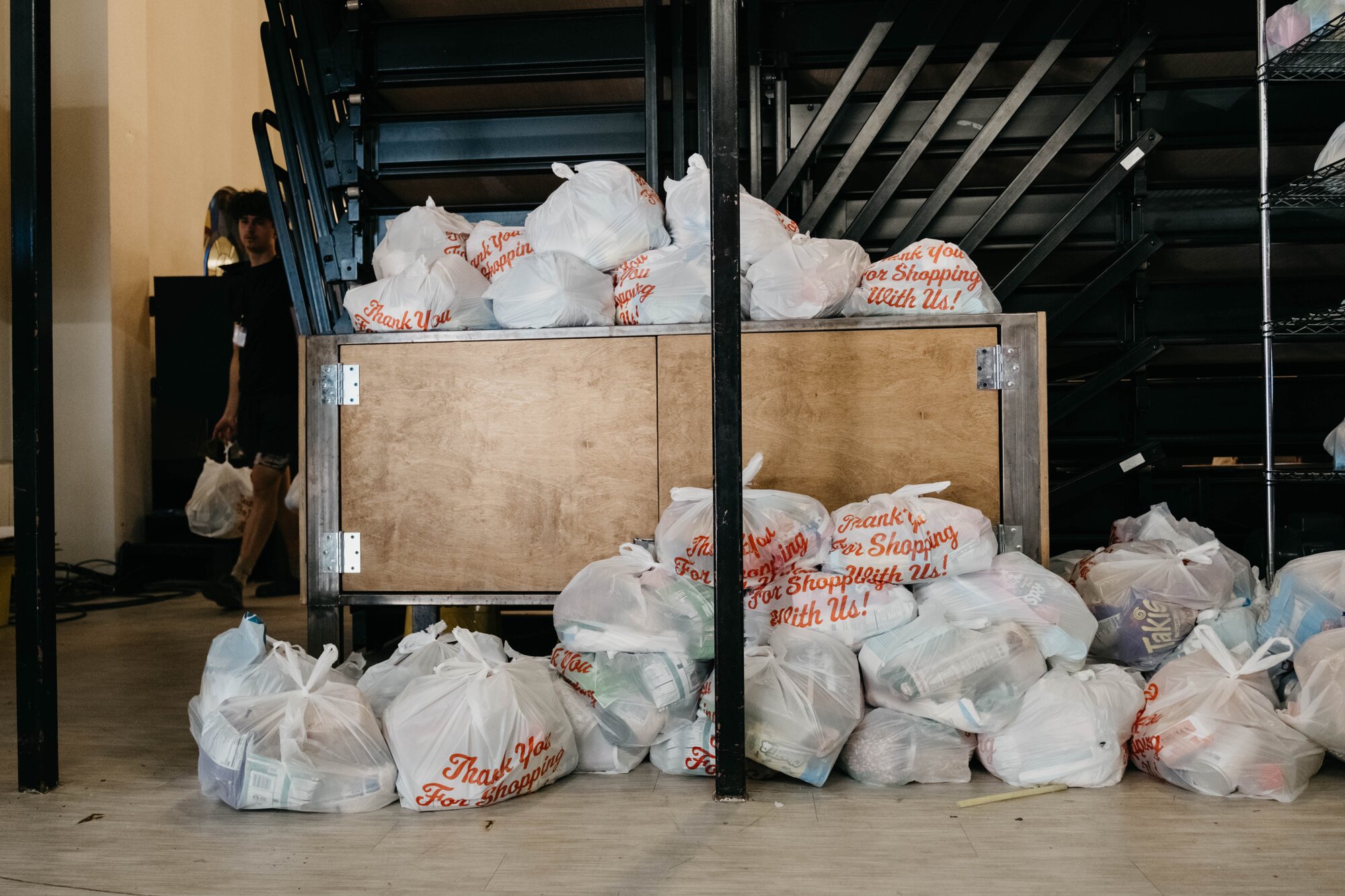 With Walmart shuttered, international stores and nonprofits fill Aurora ...