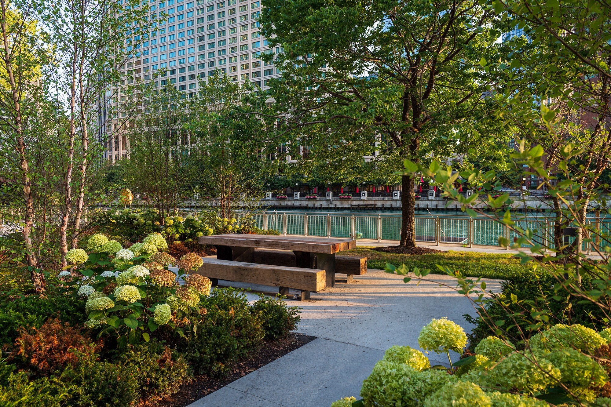Riverwalk East | Chicago Architecture Center