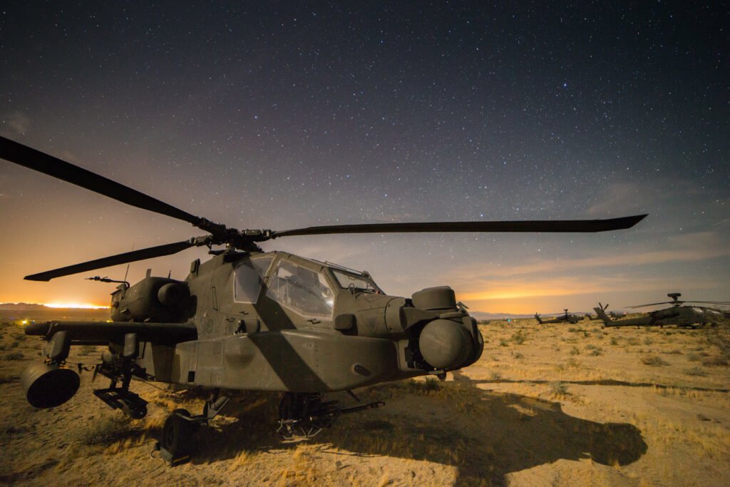 What it Means to be an Apache Pilot, According to 6 Apache Pilots ...