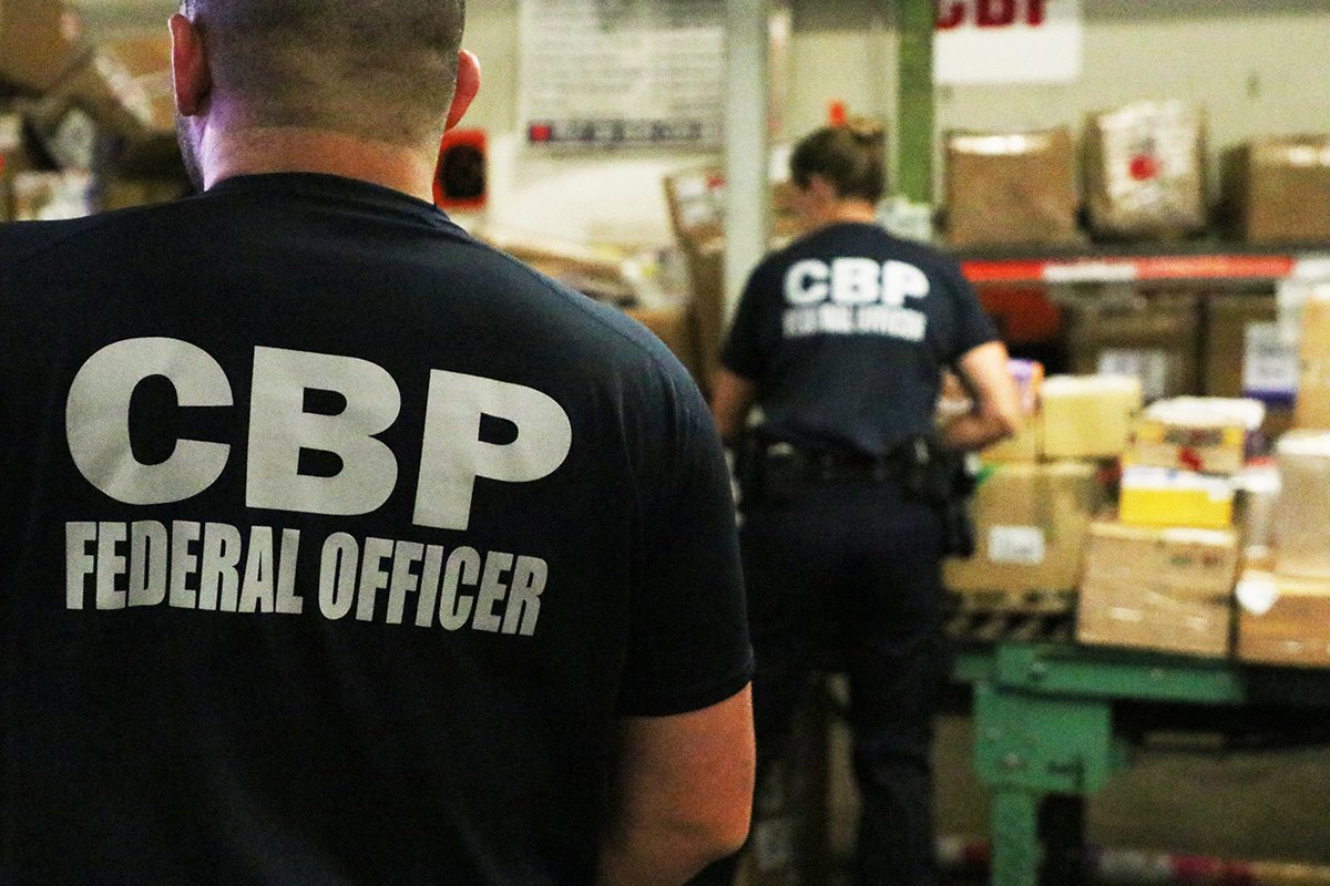 Feds Seize 25K Canadian Loonies in Tennessee | Coffee or Die