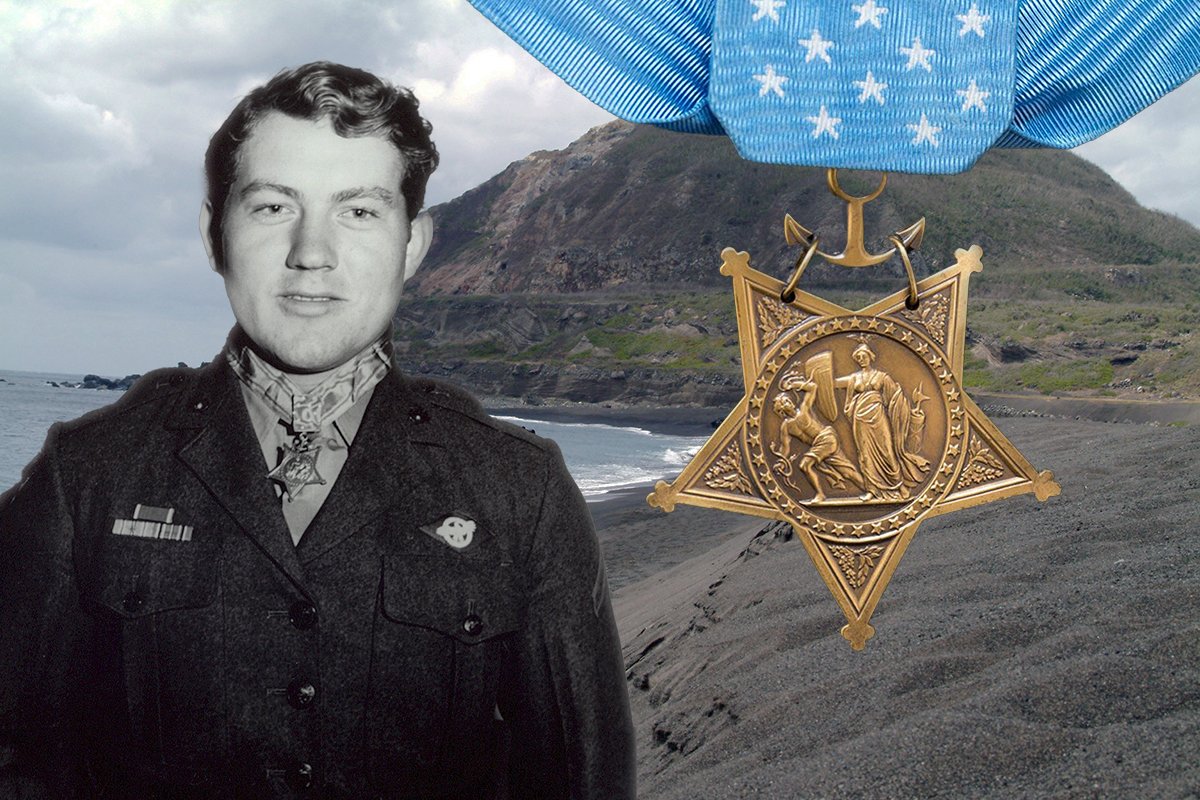 The Medal of Honor Recipient Who Refused To Die: He Enlisted at 14 ...