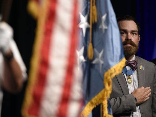 U.S. Army Veteran and Medal of Honor Recipient Clint Romesha is a Good ...