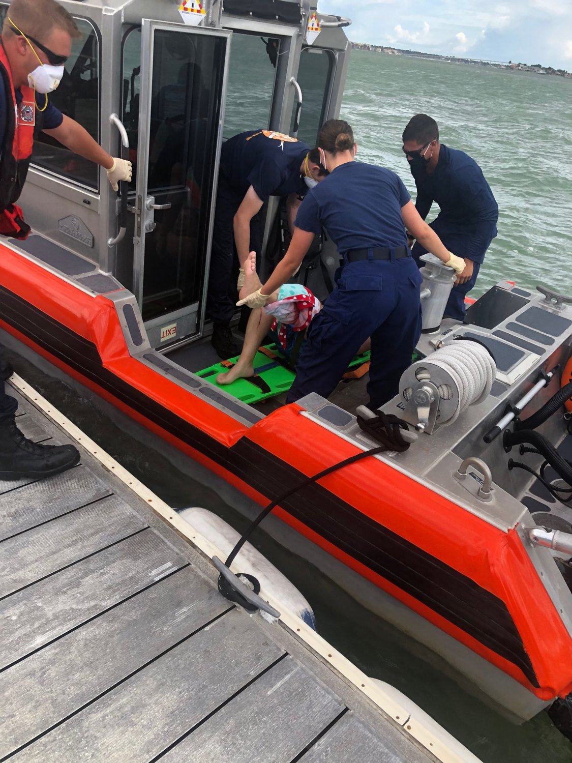 Winter’s Tale: Coast Guard Helps Return Ashes of Beloved Dolphin to Sea ...