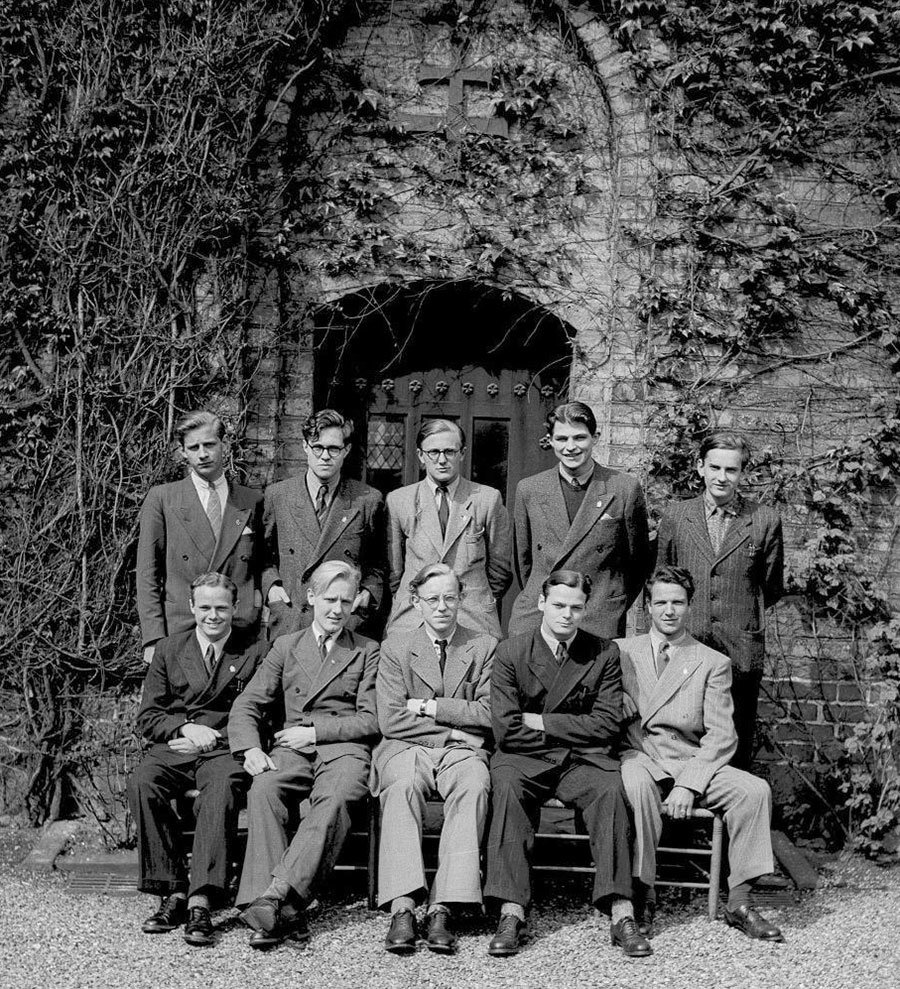The Churchill Club: The Inspiring Teenage Rebellion Against Hitler ...