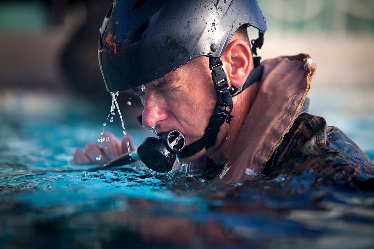 Deep Water Escape Training Now Required for More Deploying Marines ...