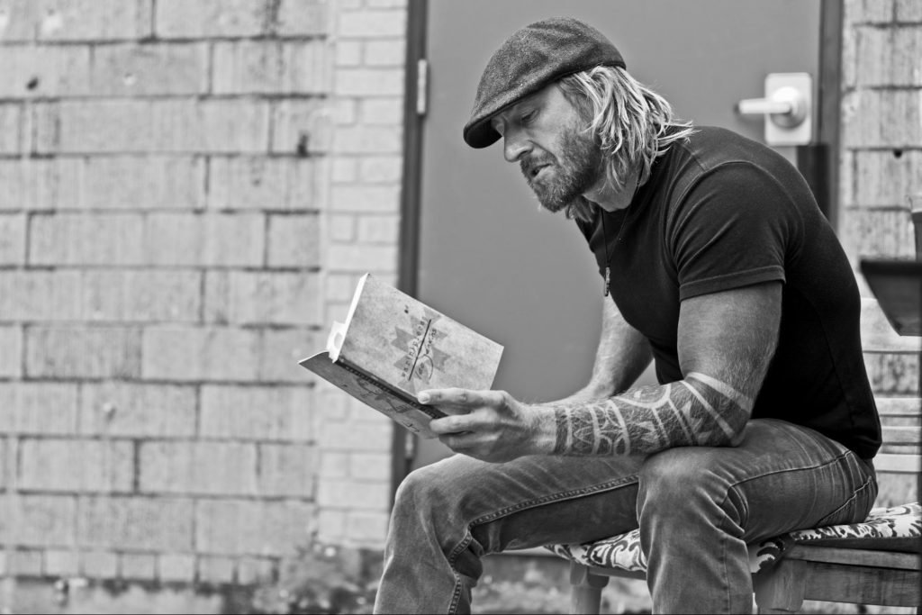 Verses Born in Battle: A Comparison of World War I and GWOT War Poetry ...