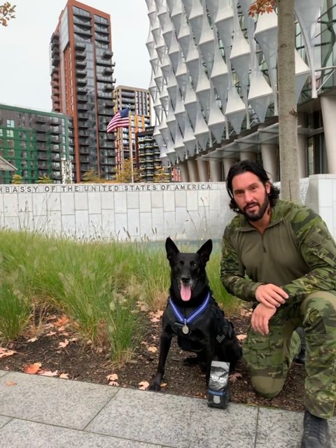 Secret Service Dog Honored For Defending White House From Intruder ...