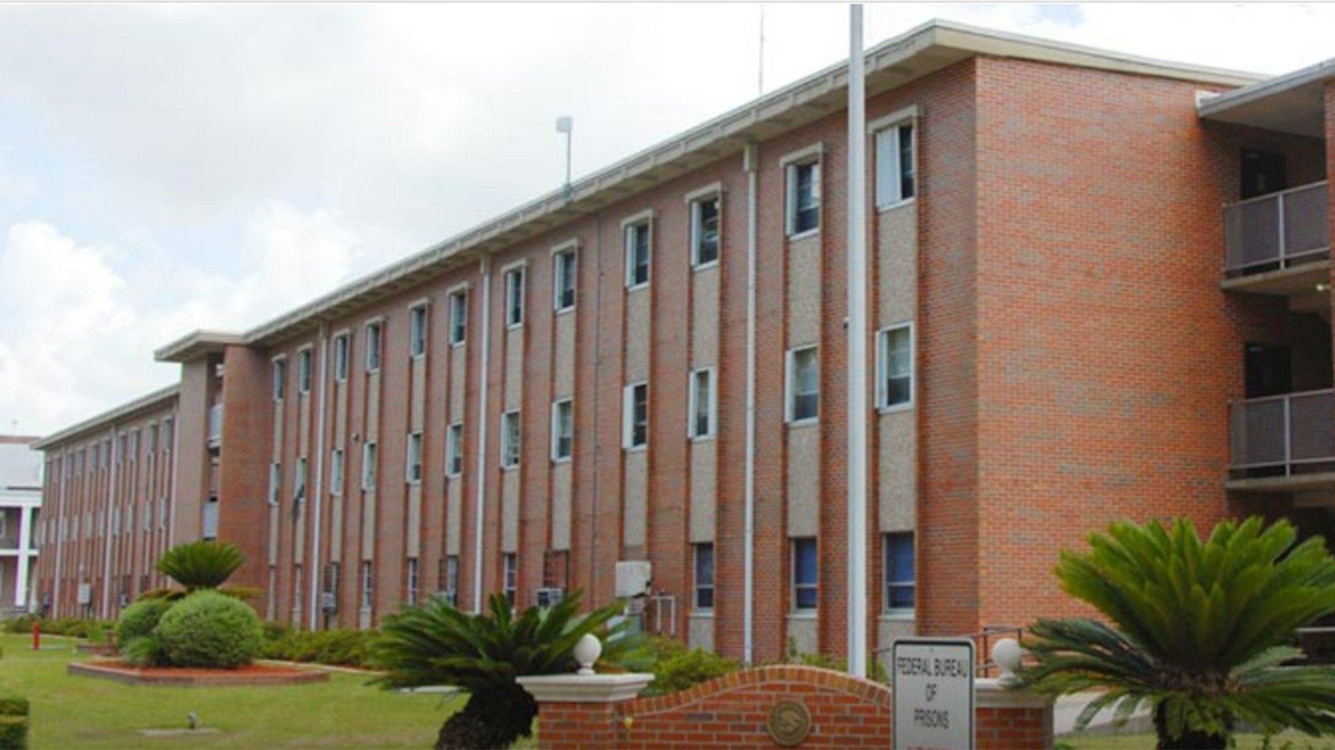 Fraudster Bilked VA With Bogus Scuba Diving Classes | Coffee or Die