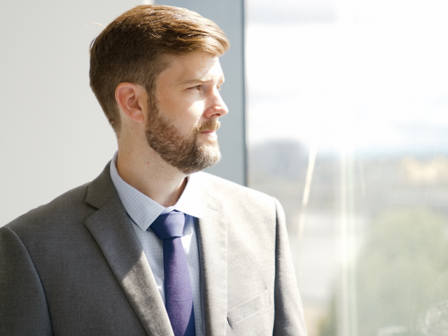 Portland Cops Resign From Protest Response Unit After DA Indicts ...