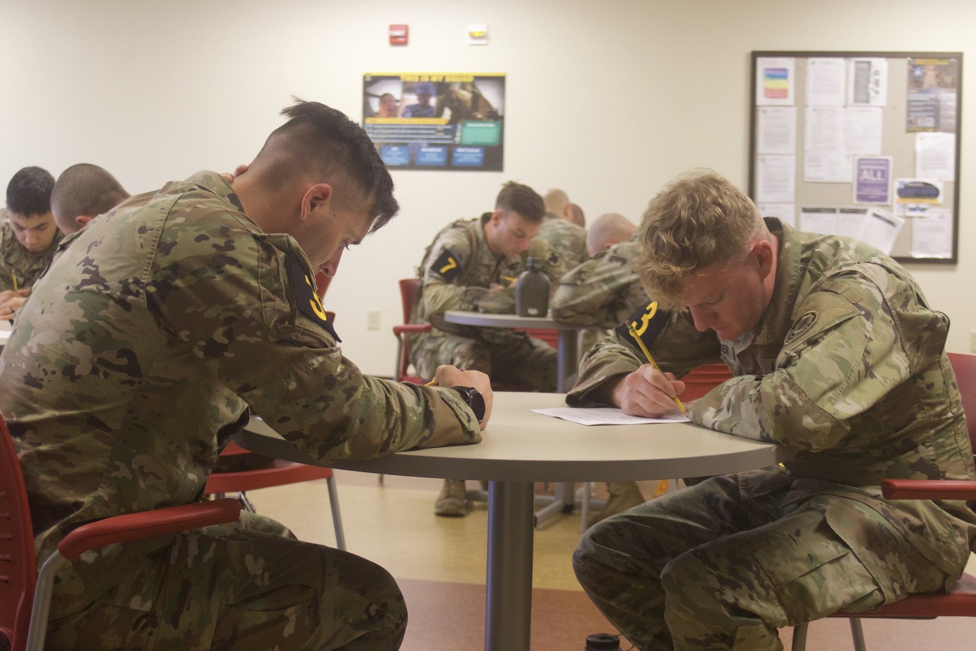 Cold or Nerves? Soldiers Shaking on 1st Day of Army ‘Best Squad ...