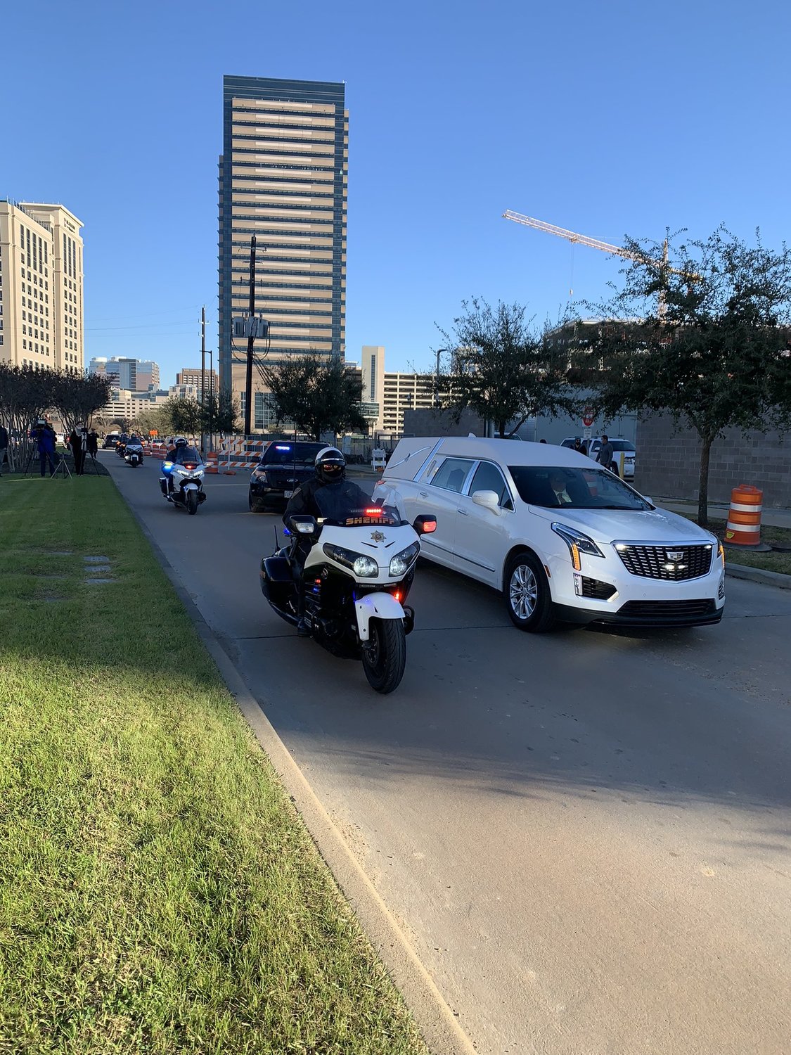 Gunfire Kills 3 Cops Nationwide, 4th Dies in Car Crash | Coffee or Die