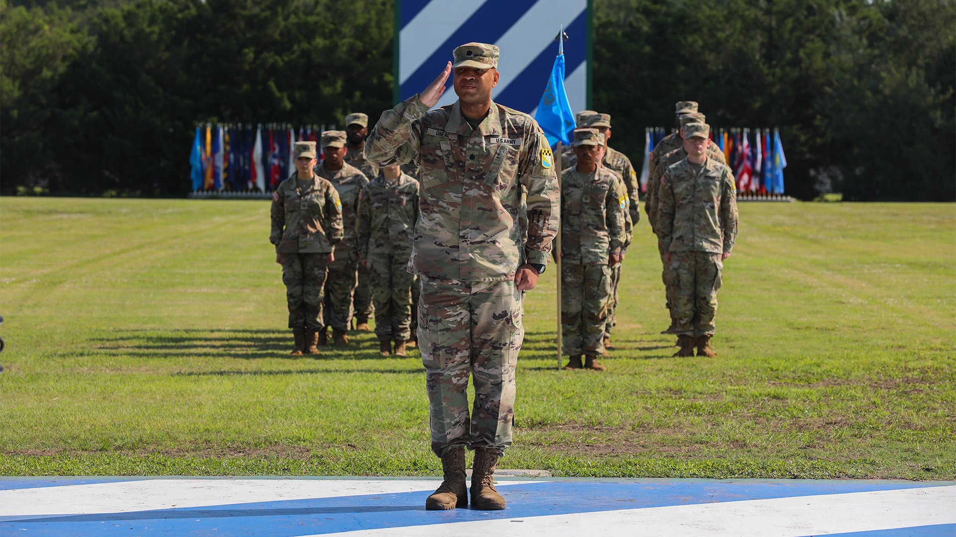 Back to the Future: US Army Reactivates Divisional Military ...