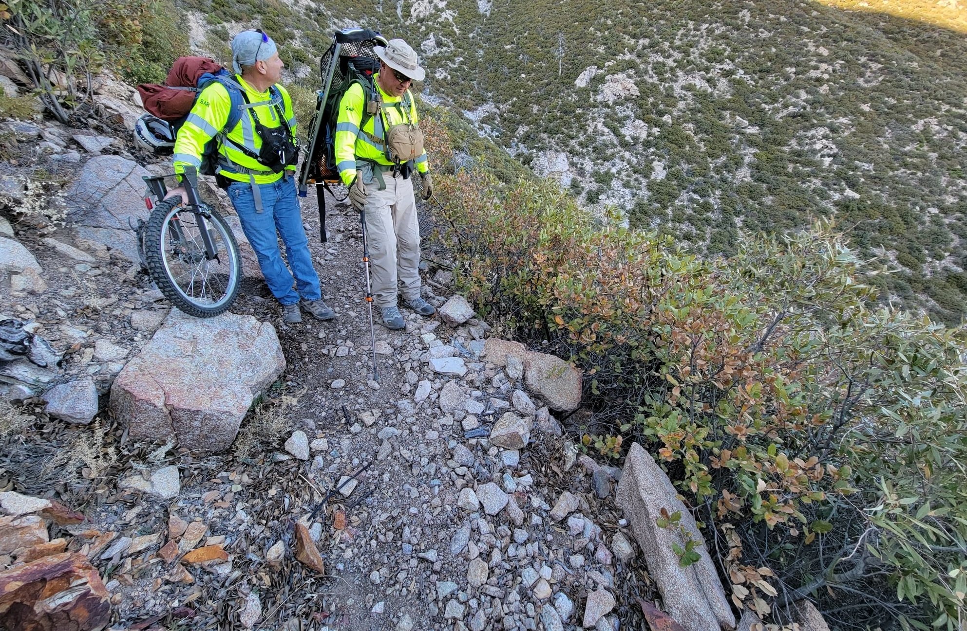 High Winds and Brave Hearts: Black Hawk Rescue in the Deadly Huachuca ...