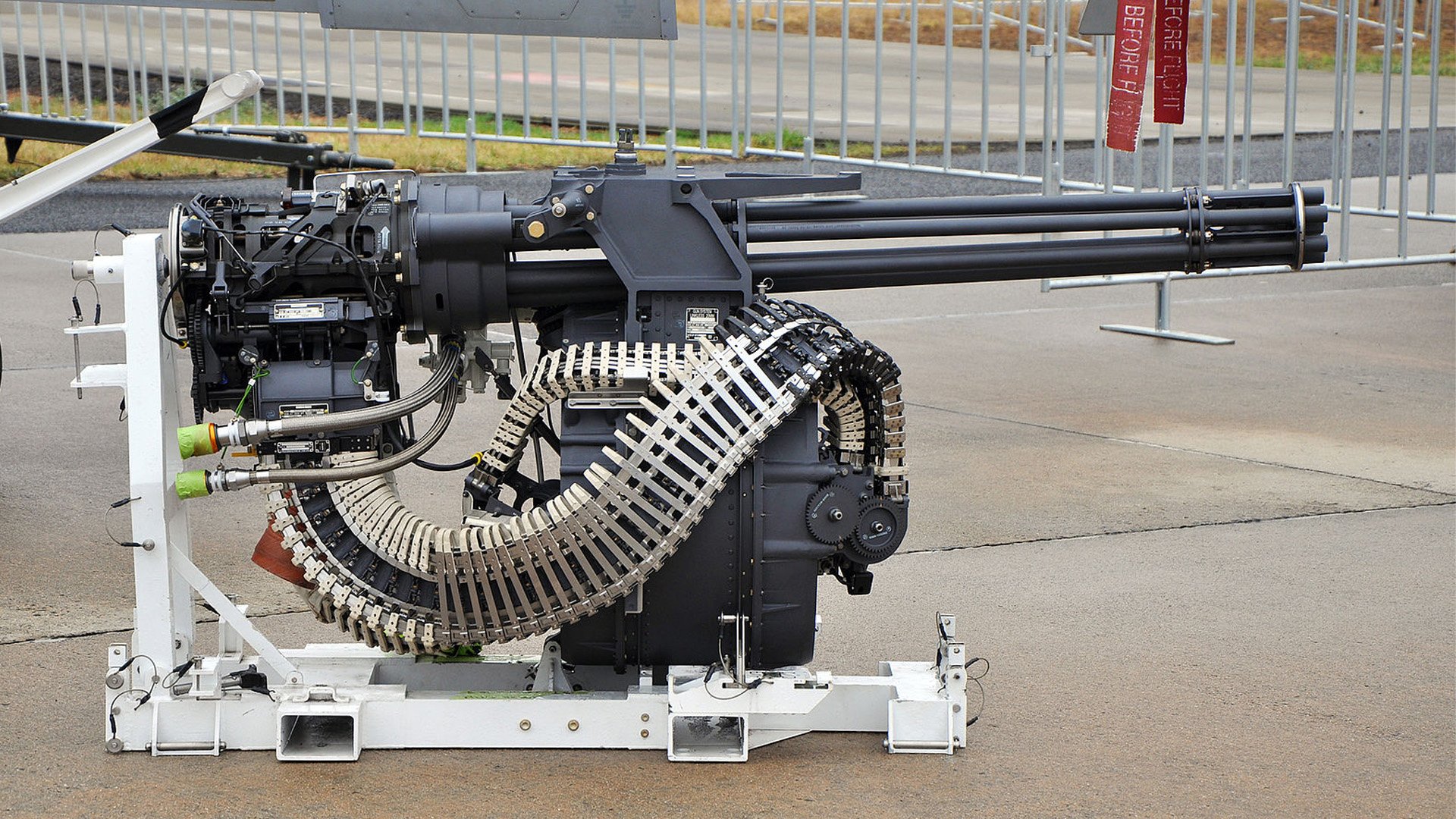 ‘Brrrrrrt’ — Why the M134 Minigun Is Just As Awesome As It Sounds ...