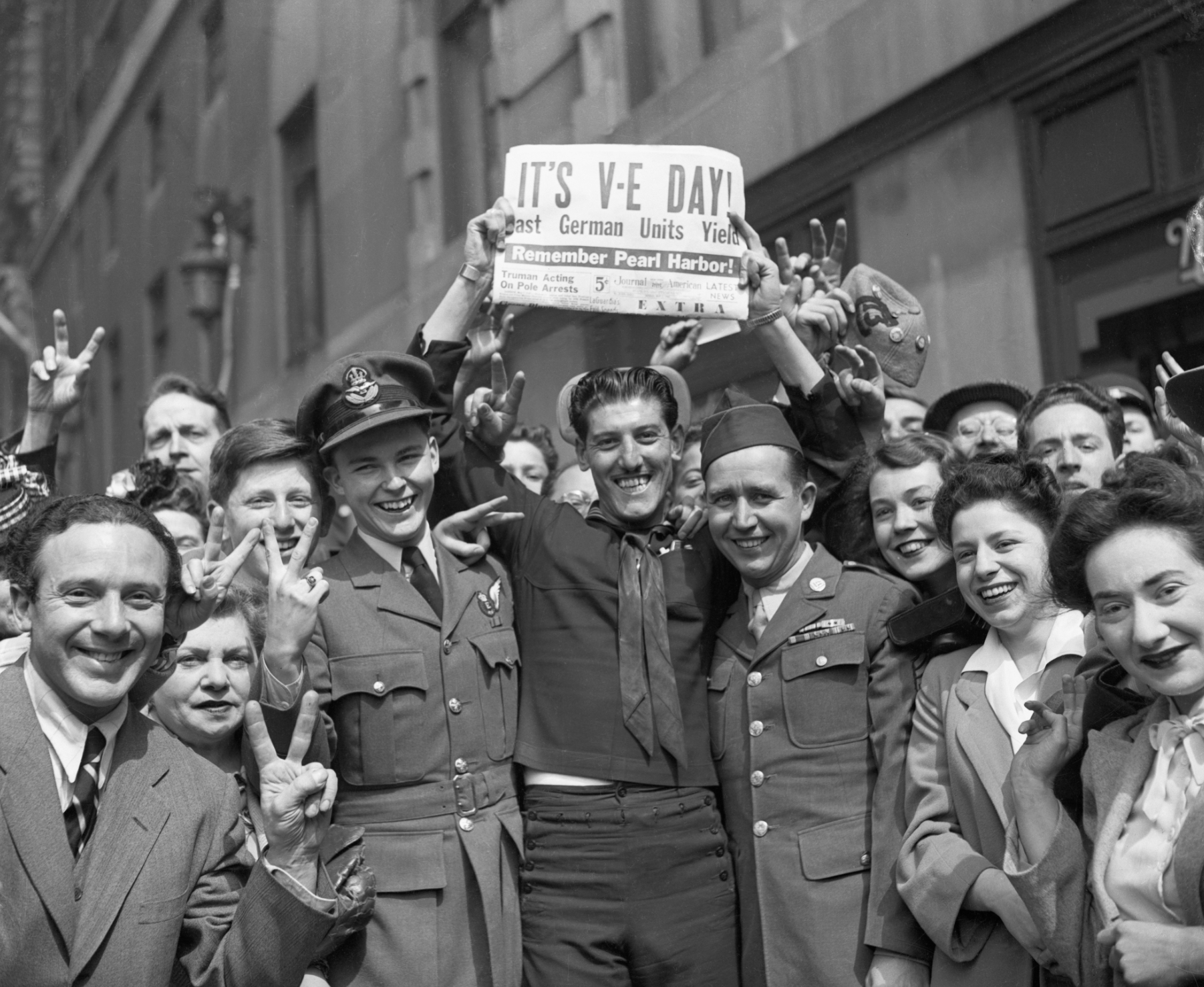 PFC Charley Havlat: The Last American Combat Death of World War II in ...