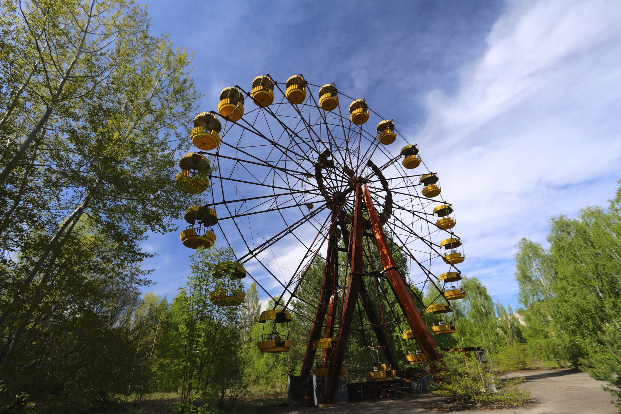Firefighters Who Responded to Chernobyl Meltdown Had To Be Buried in ...