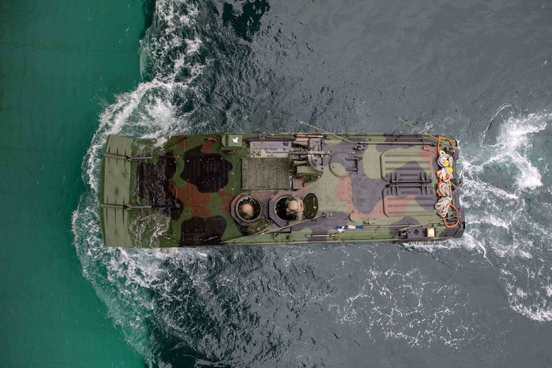 Two of the Marines’ Newest Amphibious Combat Vehicles Got Stuck in Big ...