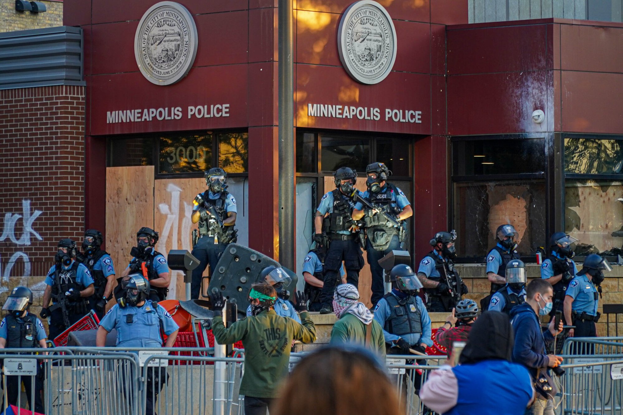 City Council Approves $8M Budget Cut for Minneapolis Police Department ...