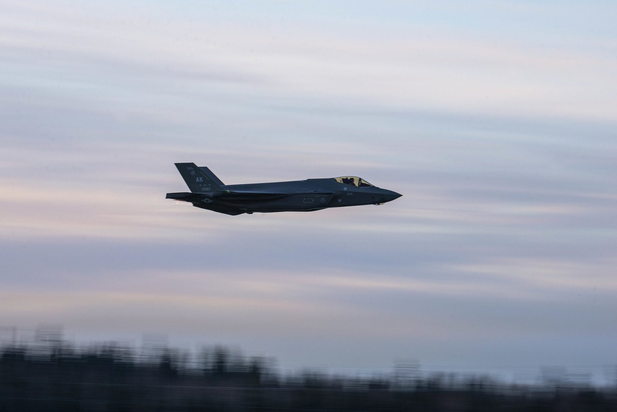 Air Force Builds Up Alaskan F-35 Fleet in ‘Great Power Competition ...