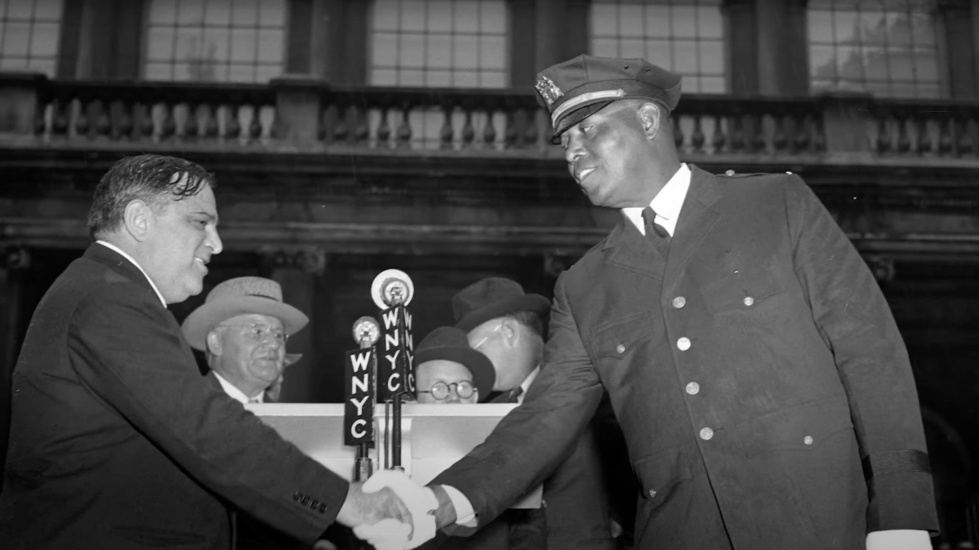 Samuel J. Battle: The Forgotten Hero of the NYPD Who Broke the City’s ...