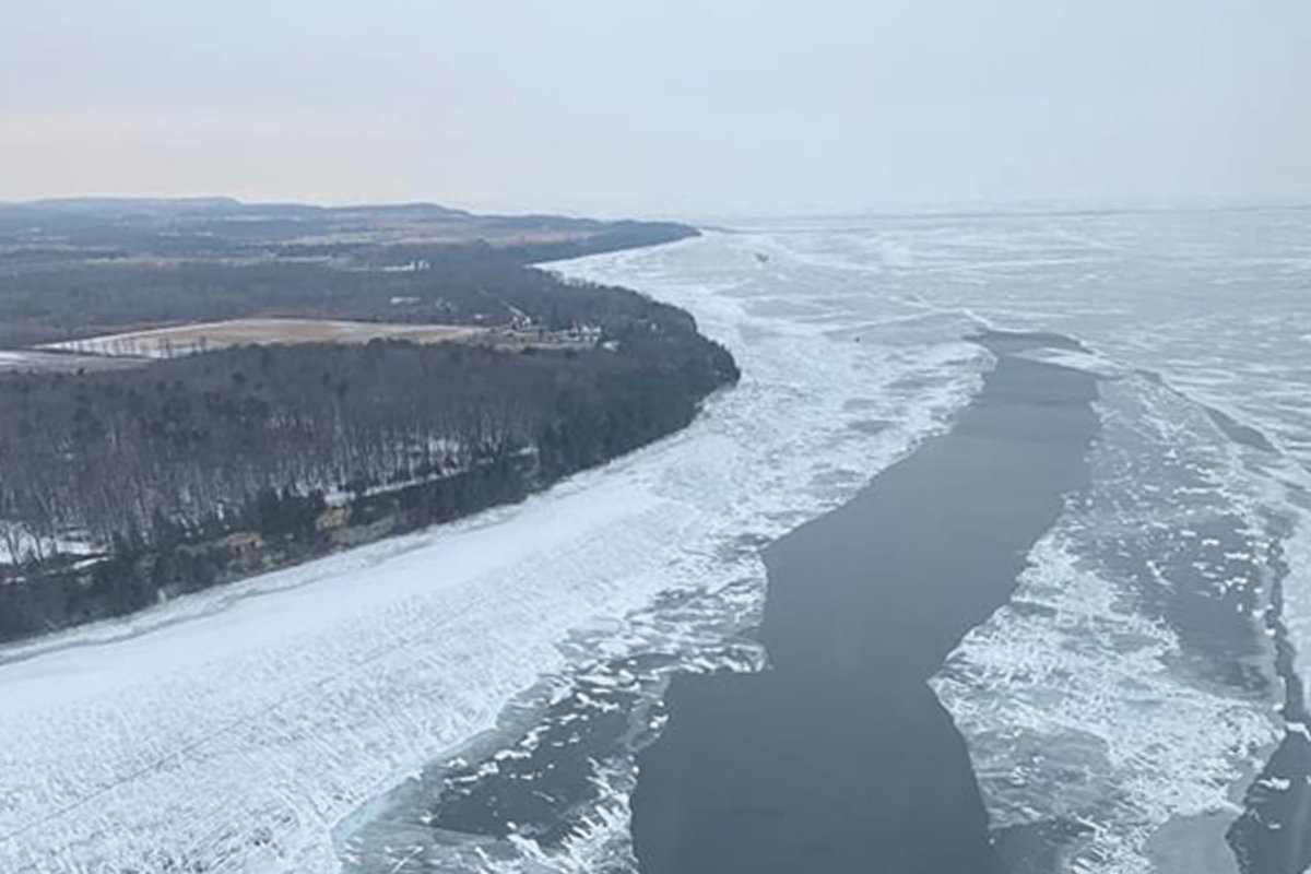 Inside the Coast Guard’s Mass Rescue of Stranded Ice Fishermen on ...