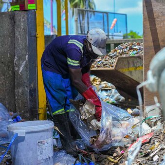 Environmental and Social Impact with CleanHub | CleanHub