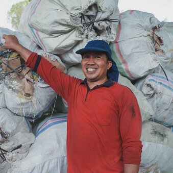 Environmental and Social Impact with CleanHub | CleanHub