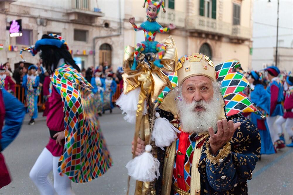 Pizzica: Traditional Italian Folk Dance