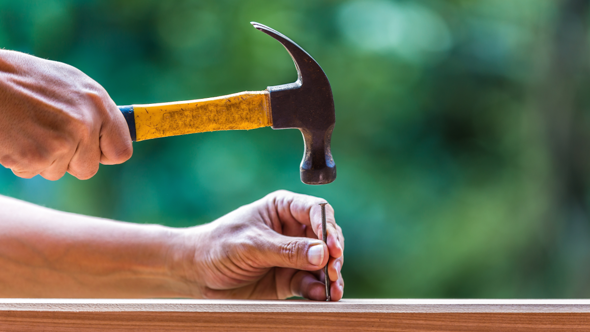 Striking Tools Buying Guide: What to Know Before Making a Purchase