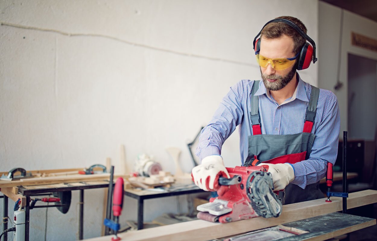 5 Workplace Noise Hazards and How to Protect Against Them