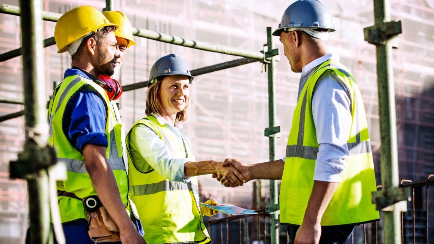 27 Interview Questions for Hiring Managers in the Construction Industry