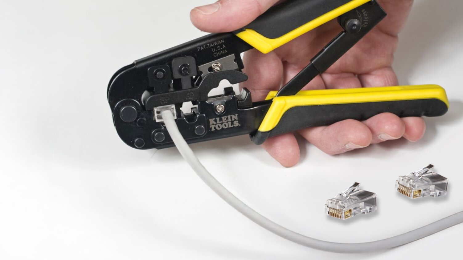 The Complete RJ45 Crimping Tool Kit: What Should Be Inside?