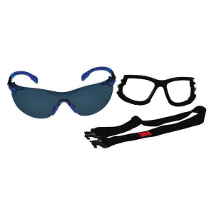 Your Guide to Protective Eyewear in the Workplace