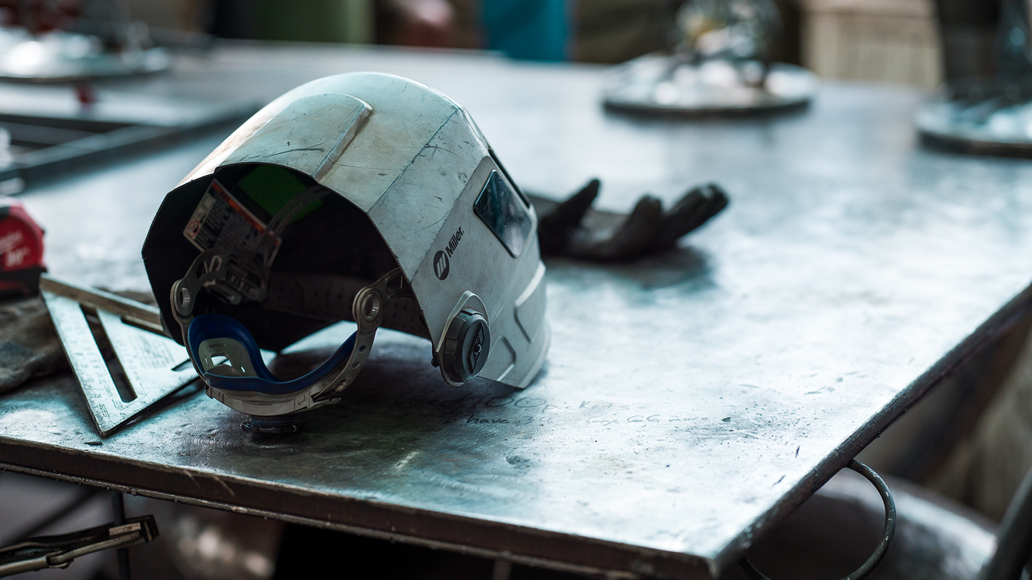 5 Ways to Prevent Your Crew from Using Damaged PPE