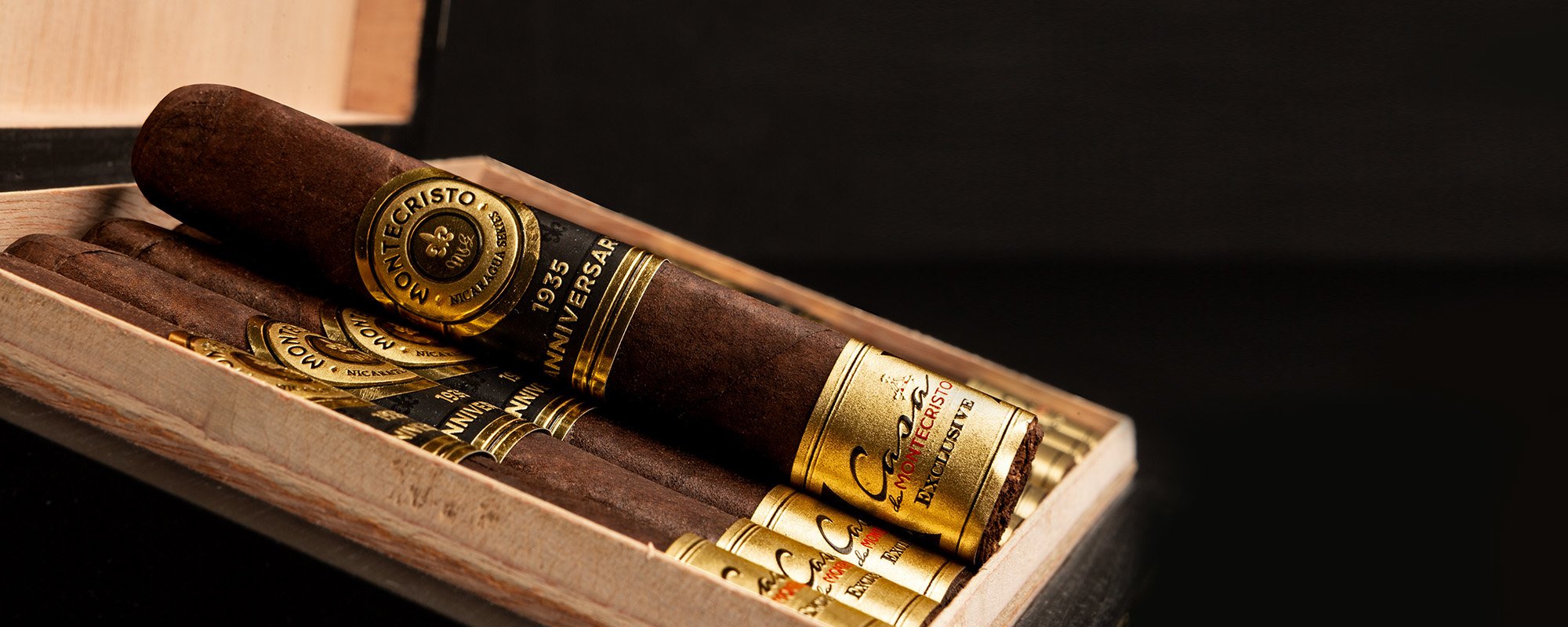 Cigar Shop & Lounge | Casa de Montecristo