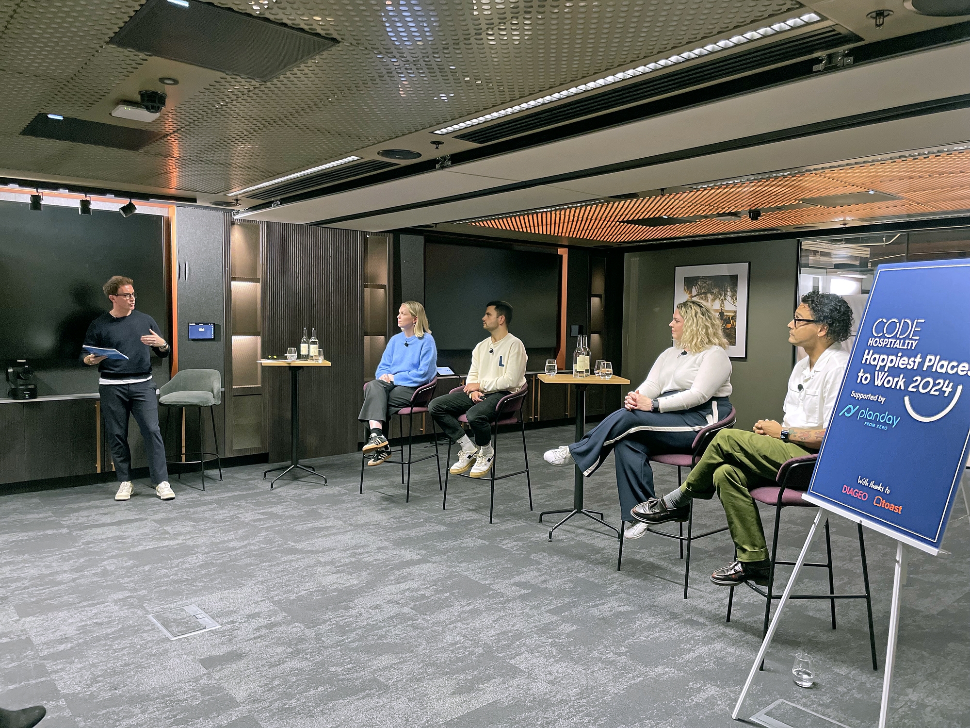 Creating a Happy Workplace: The Experts Share Their Tips