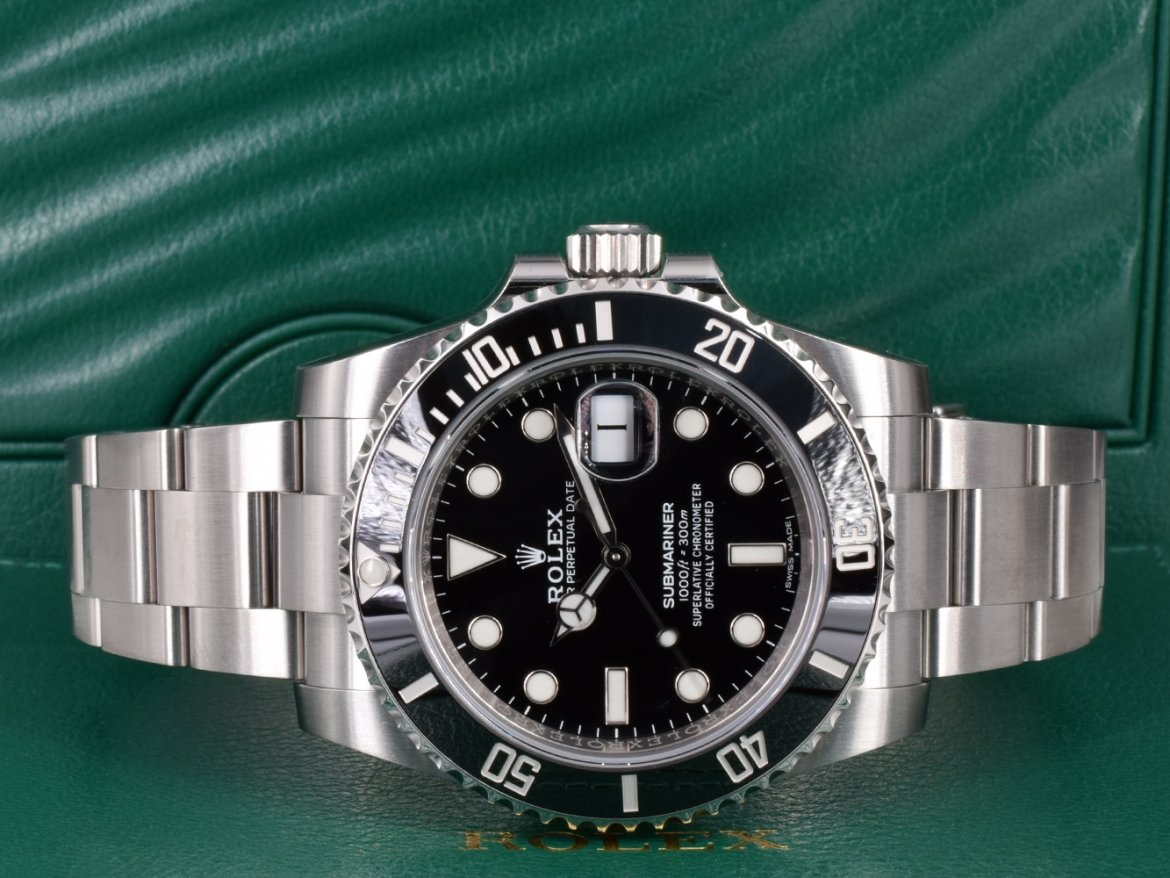 Exploring the Timeless Elegance of the Rolex Submariner 116610 LN