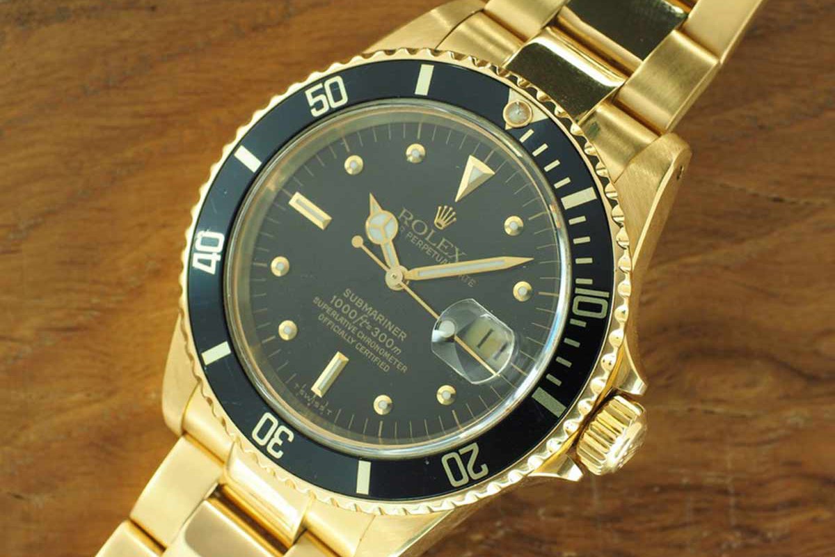 Exploring the Timeless Elegance of the Rolex Submariner 16808