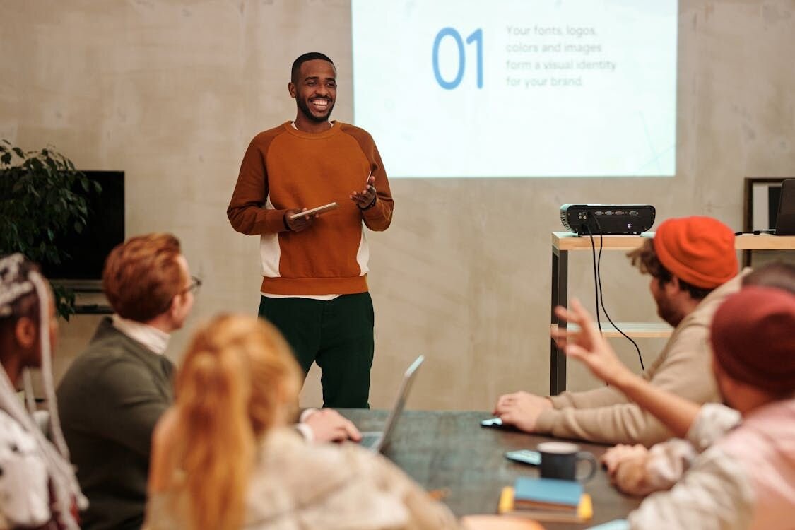 How Do You Start a Presentation? 10 Proven Opening