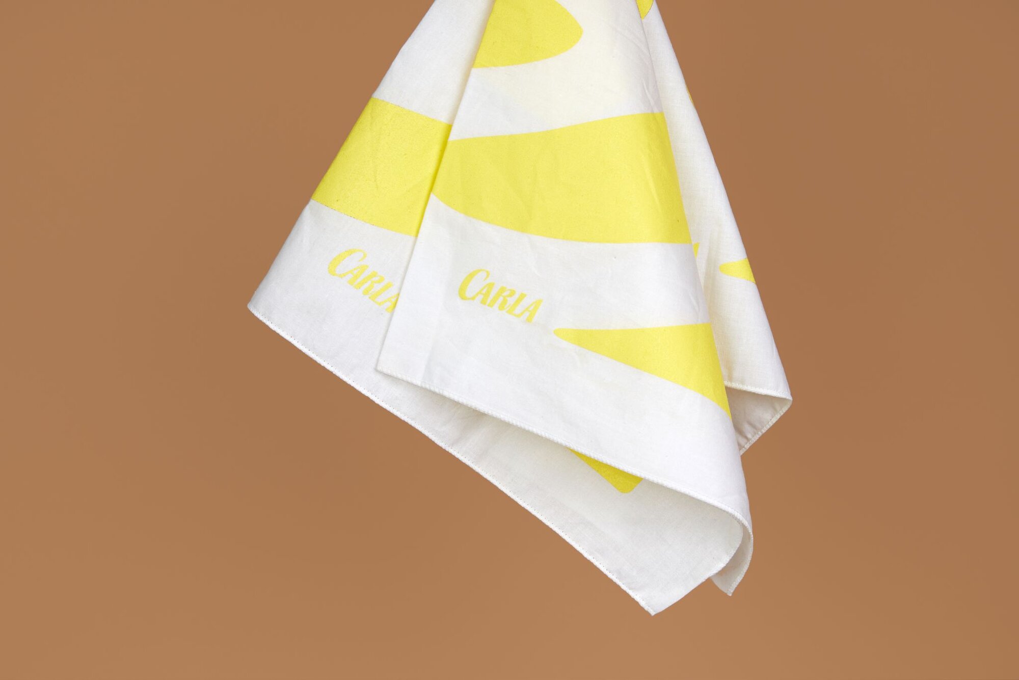 What is the difference between pulpboard and paper coasters?