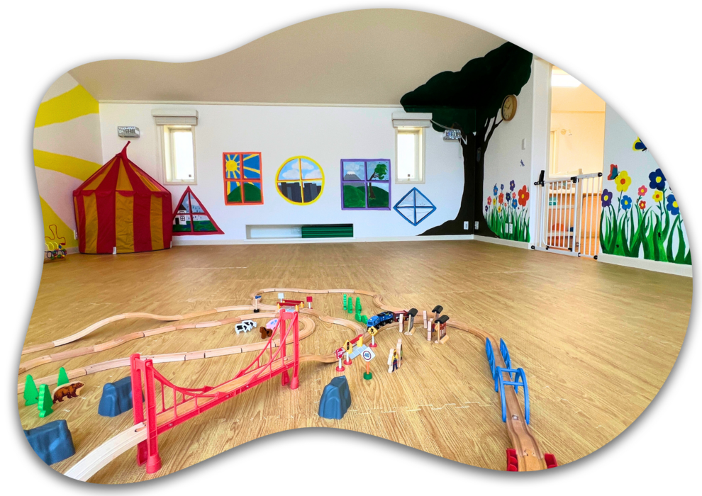 About us | AGORA International School