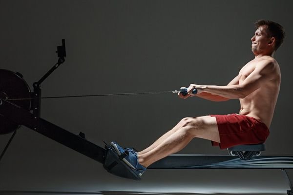 Rowing Can Help You Tone and Define Your Abdominal Muscles