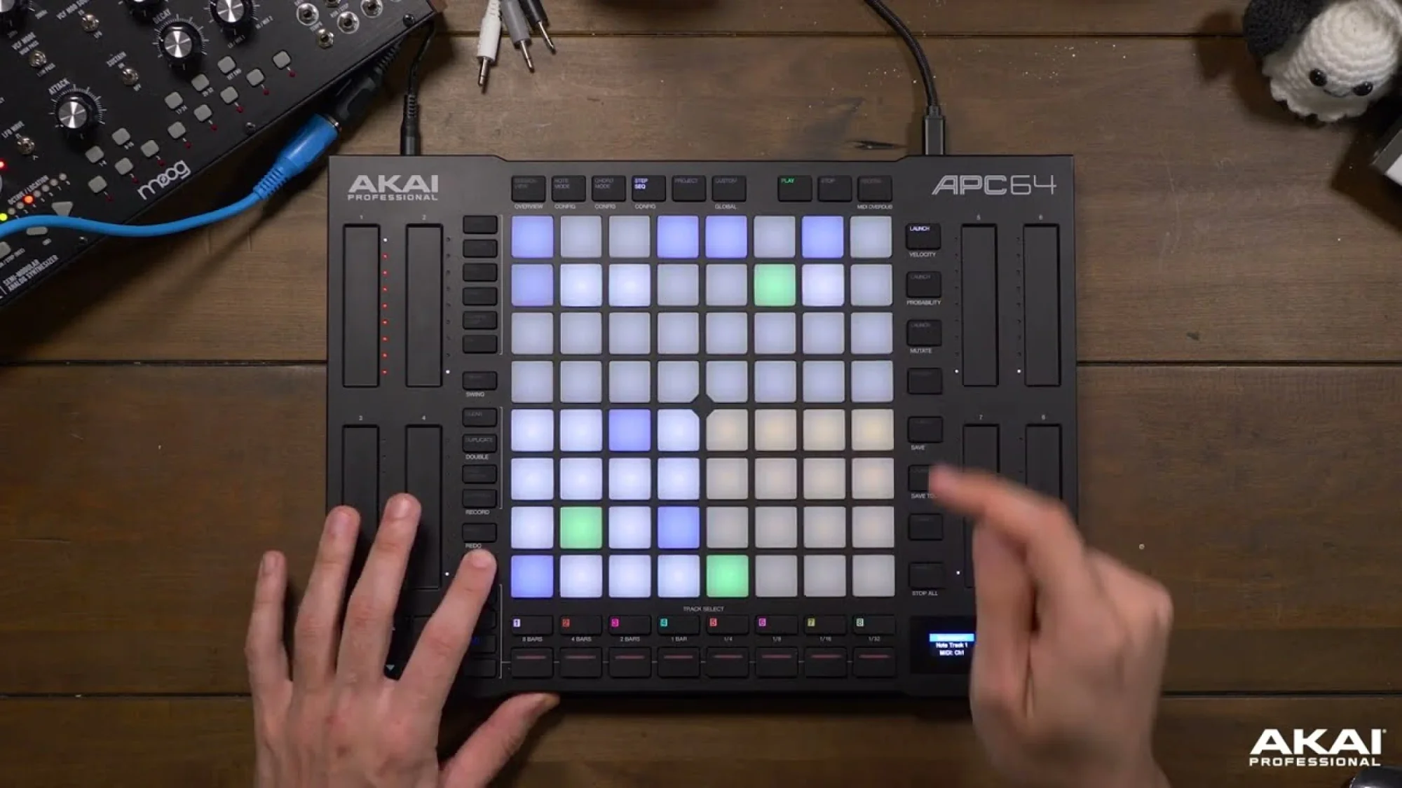 APC64 | Akai Professional | Akai Pro